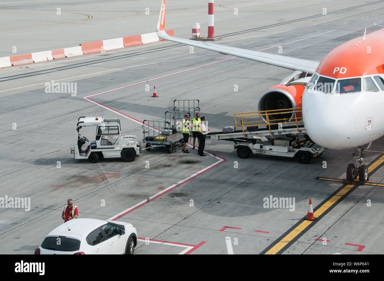 Around Budapest - Budapest Ferenc Liszt International Airport - Flight ...