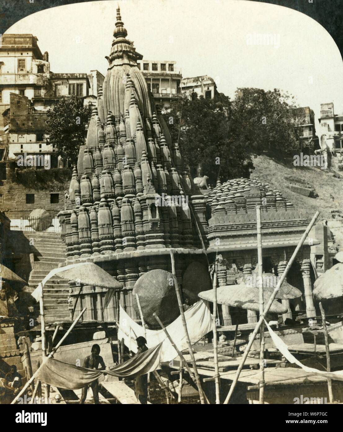 Varanasi sinking temple hi-res stock photography and images - Alamy