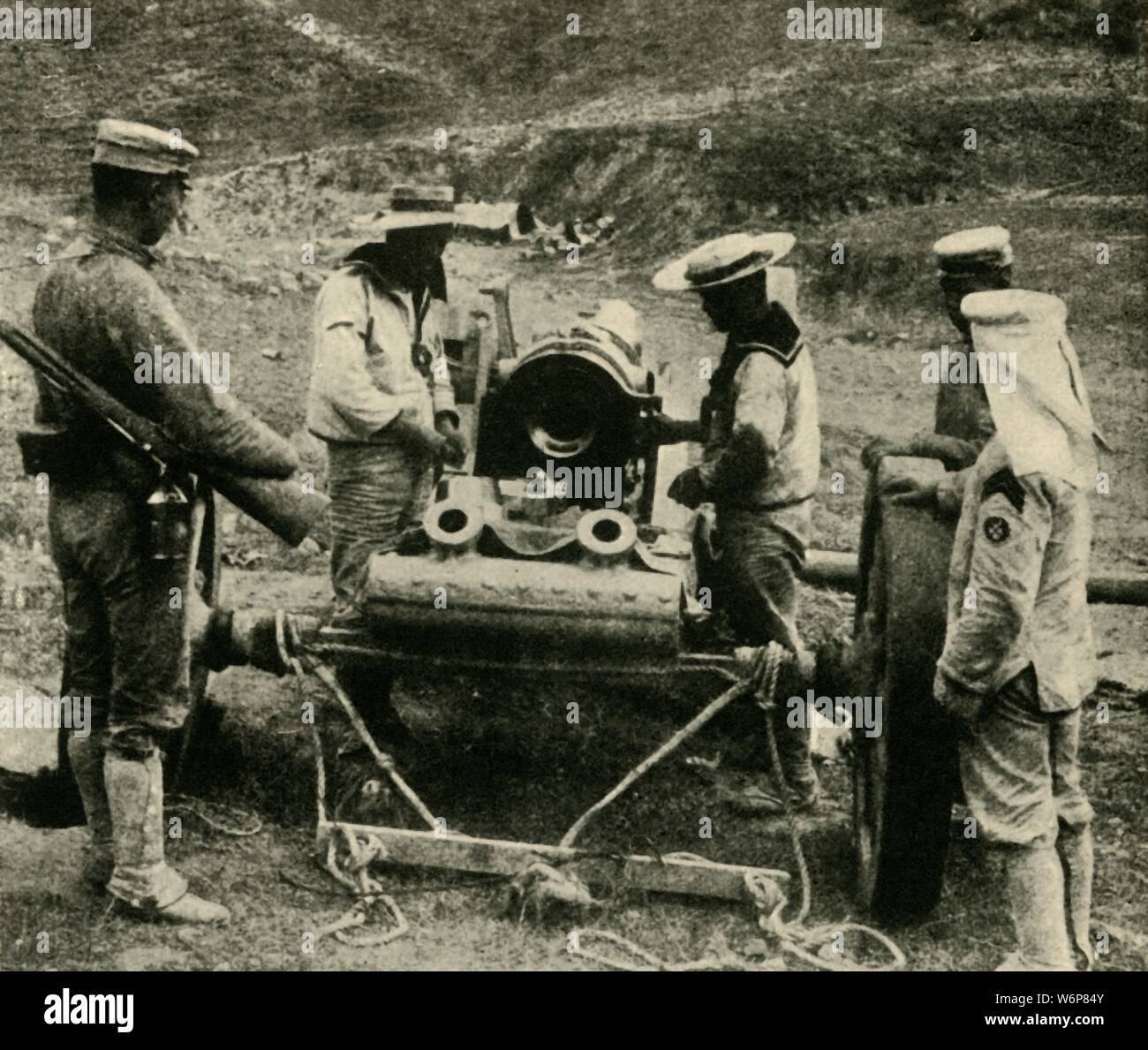 World war one naval artillery gun hi-res stock photography and images ...