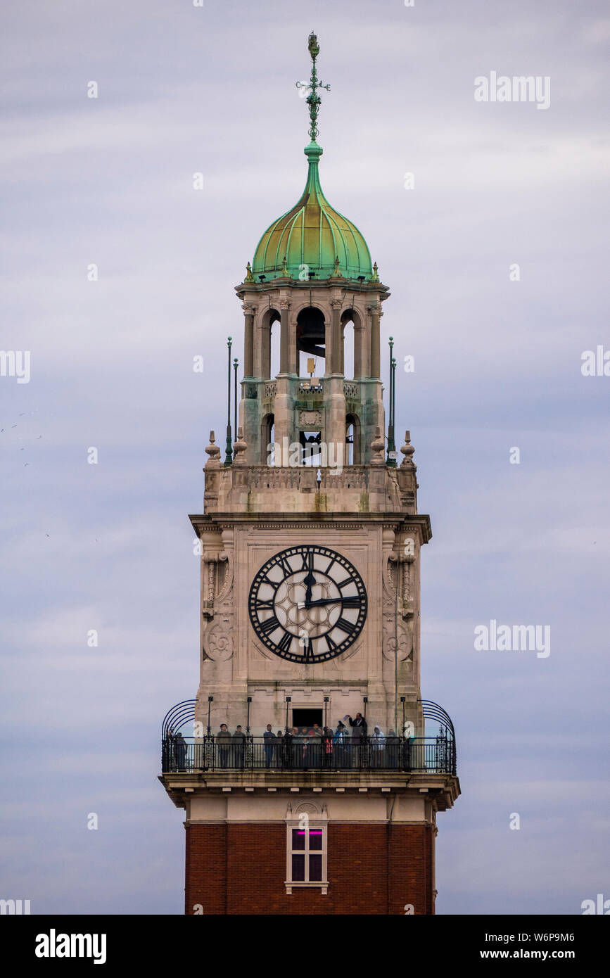 Arquitectura monumental hi-res stock photography and images - Alamy