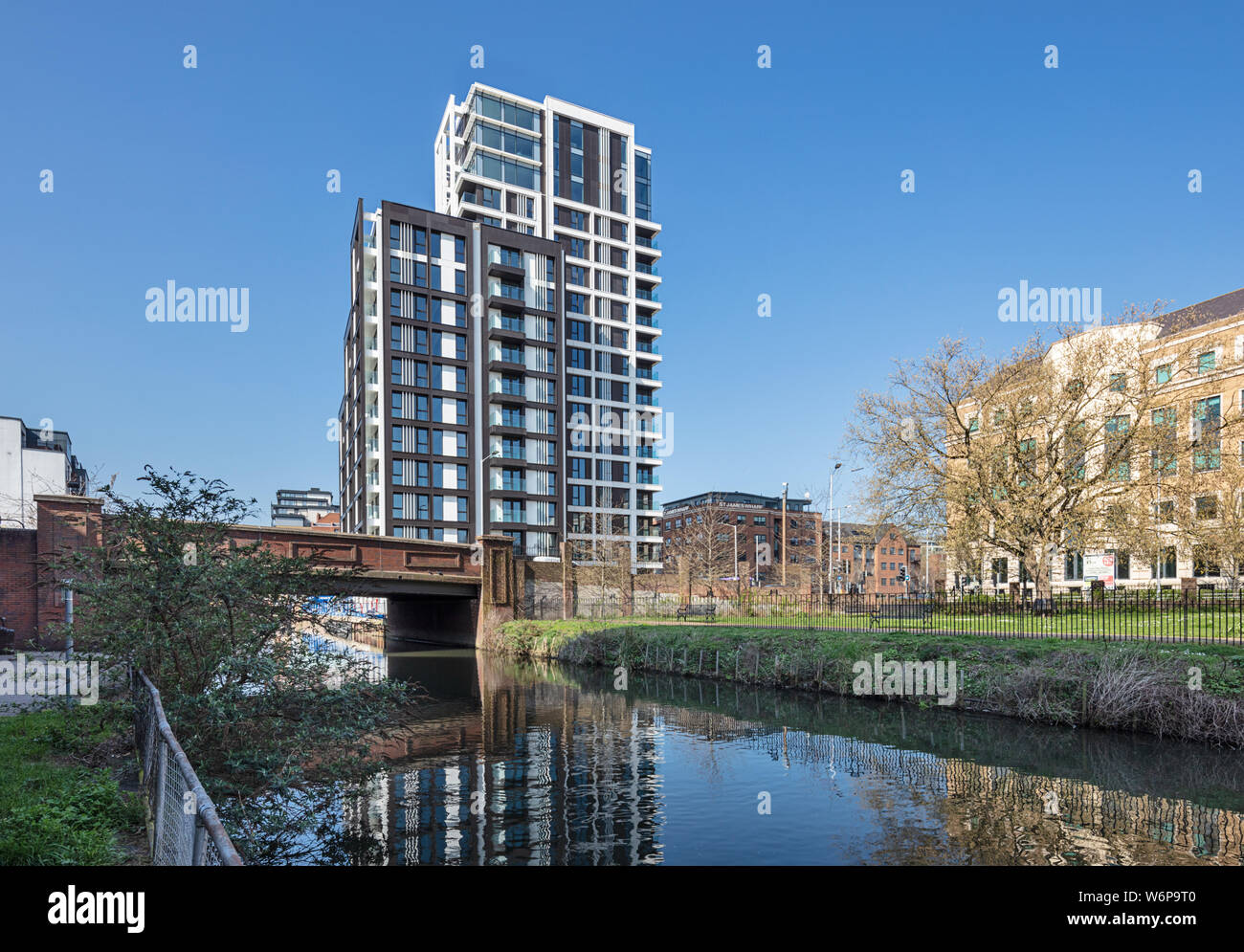Verto reading hi-res stock photography and images - Alamy