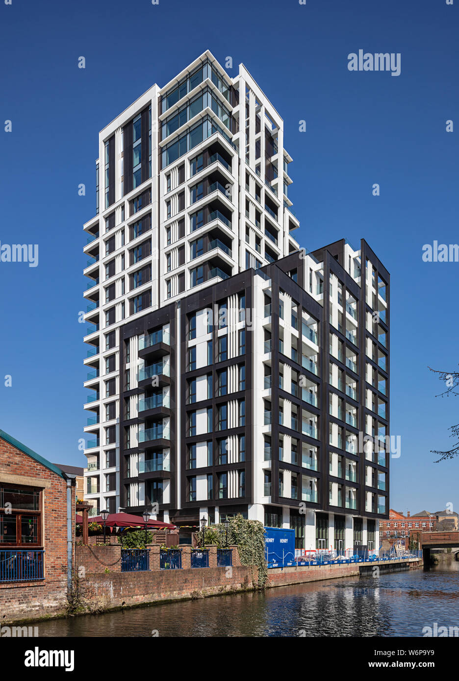 Verto reading hi-res stock photography and images - Alamy