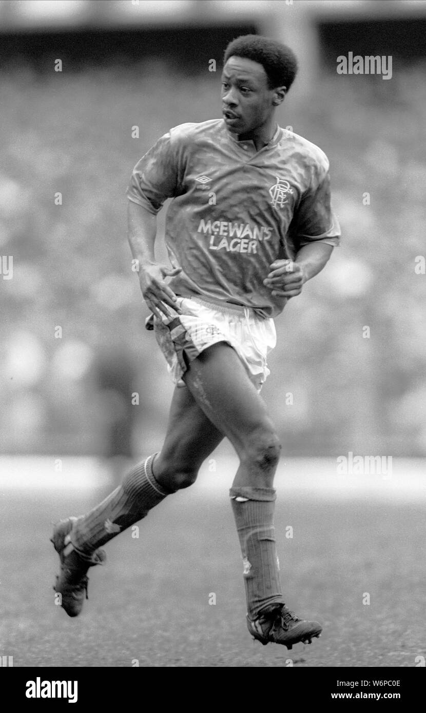 Glasgow legend hi-res stock photography and images - Alamy