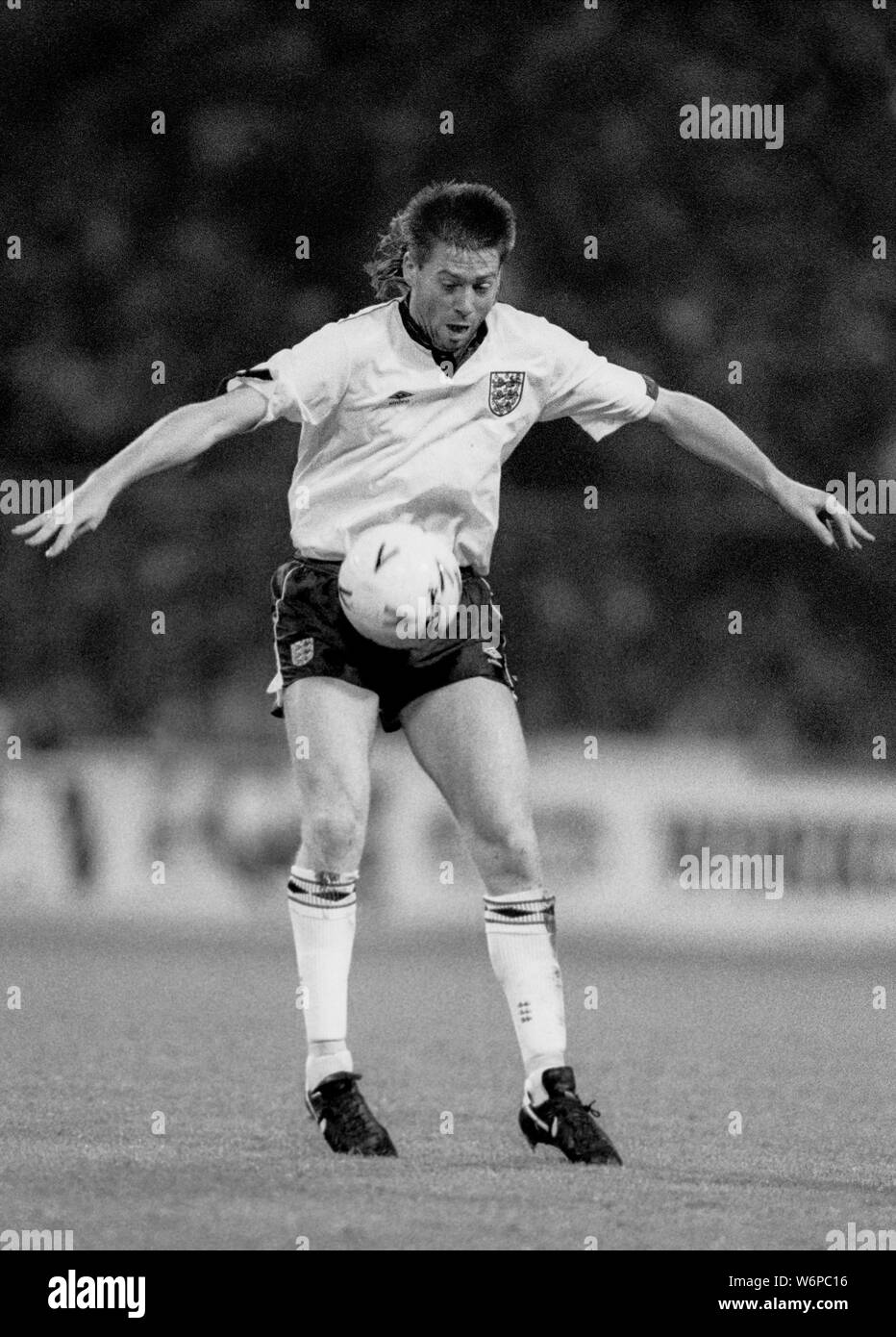 CHRIS WADDLE, ENGLAND and TOTTENHAM HOTSPUR FC, 1988 Stock Photo - Alamy