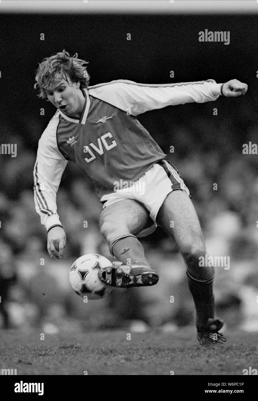 PAUL MERSON, ARSENAL FC, 1989 Stock Photo - Alamy PAUL MERSON, ARSENAL FC, 1989 Stock Photo - Alamy
