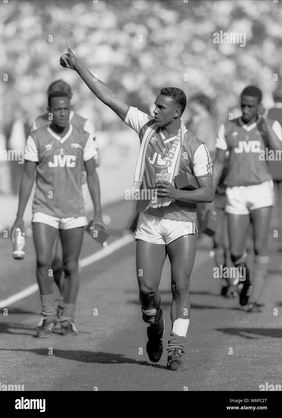 DAVID ROCASTLE, LUTON TOWN FC V ARSENAL FC, 1988 Stock Photo - Alamy