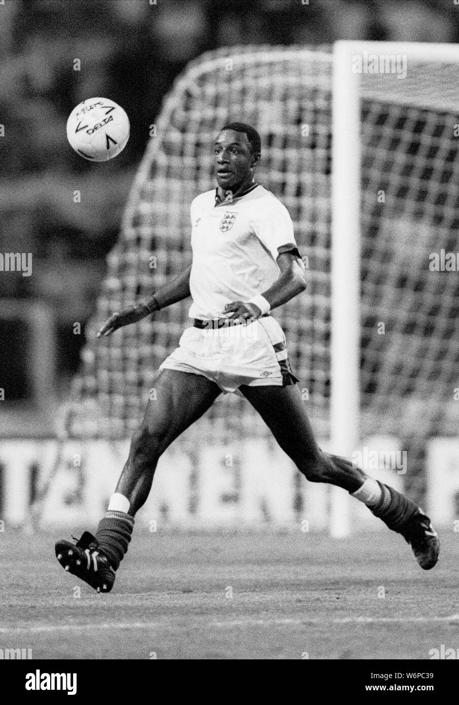 John fashanu wimbledon Black and White Stock Photos & Images - Alamy