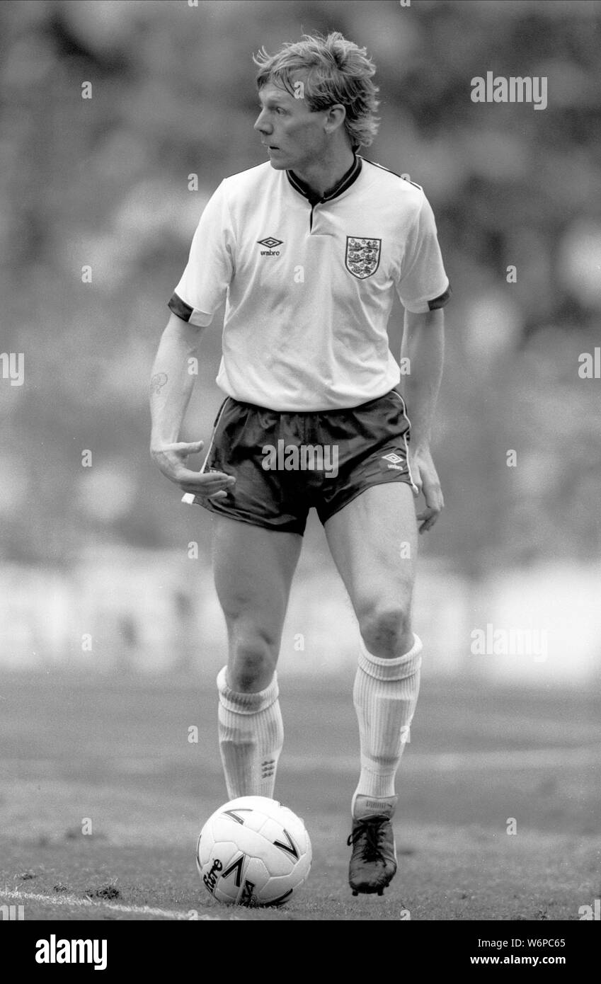 STUART PEARCE, ENGLAND and NOTTINGHAM FOREST FC, 1989 Stock Photo - Alamy