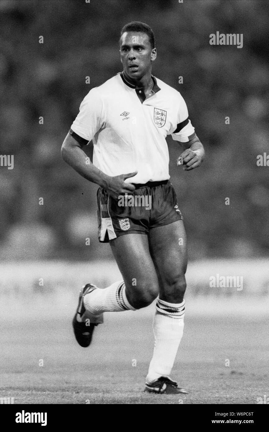 DAVID ROCASTLE, ENGLAND and ARSENAL FC, 1989 Stock Photo - Alamy