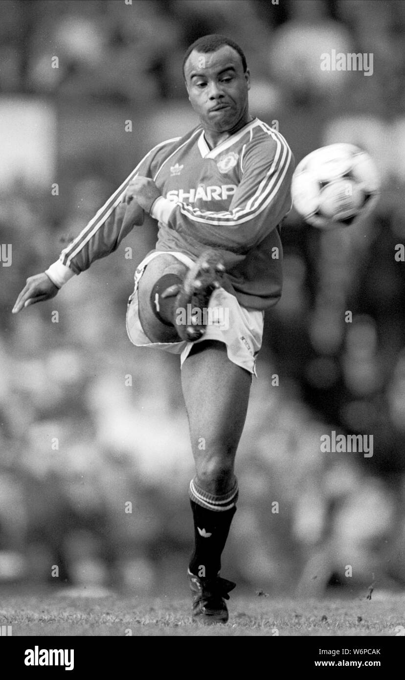 Danny wallace hi-res stock photography and images - Alamy