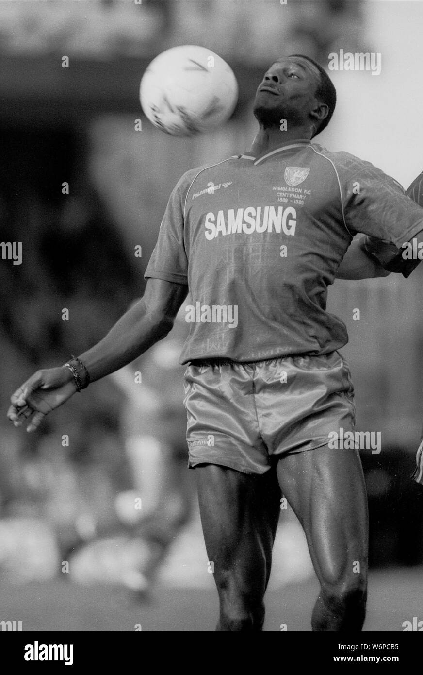 JOHN FASHANU, WIMBLEDON FC, 1989 Stock Photo - Alamy