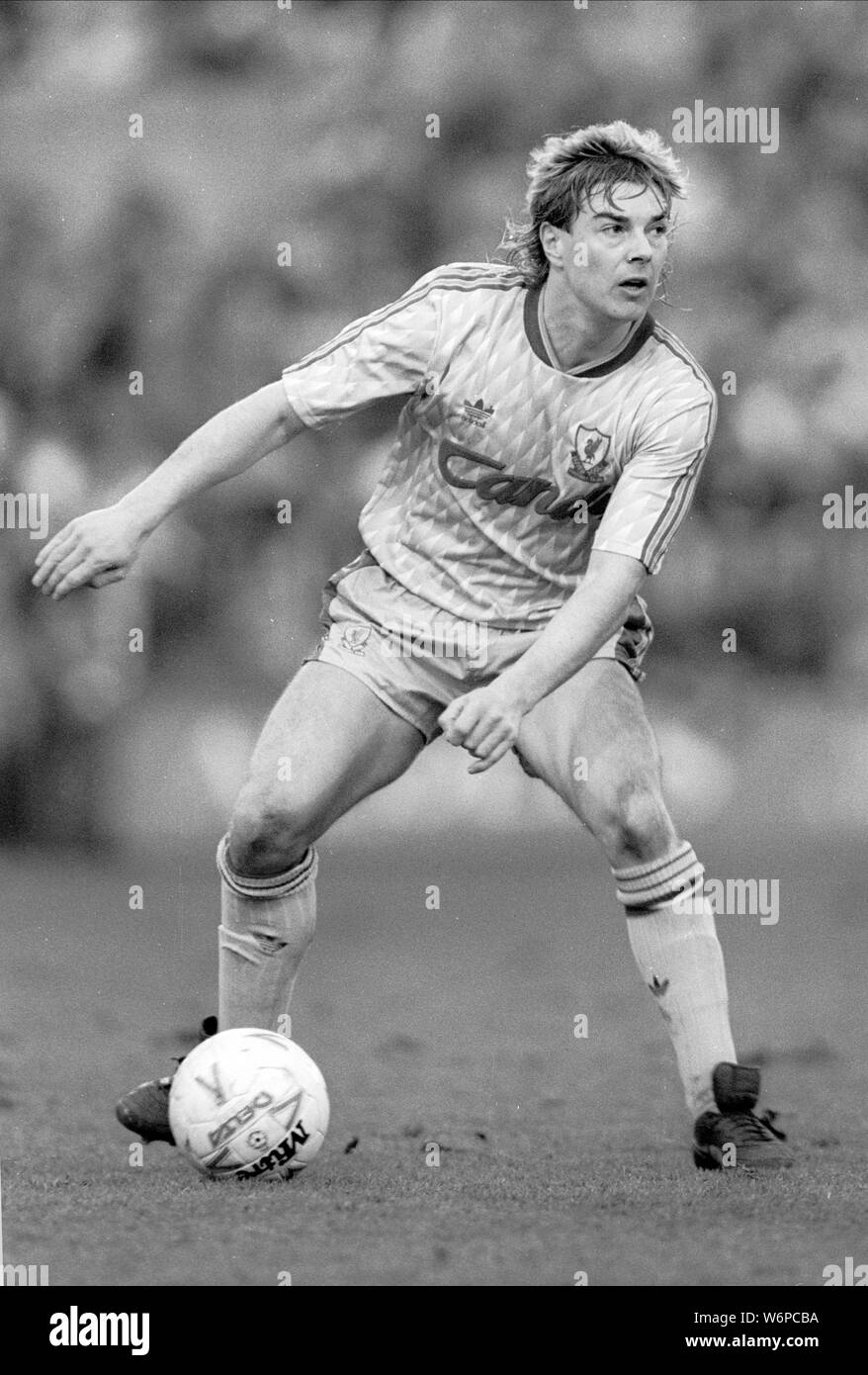BARRY VENISON, LIVERPOOL FC, 1990 Stock Photo - Alamy