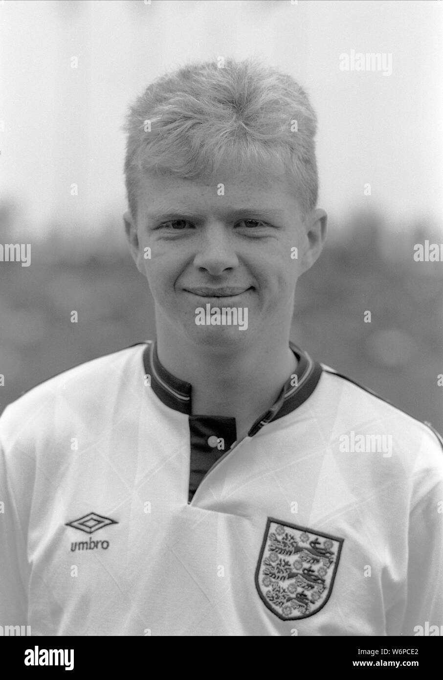 DAVID BURROWS, ENGLAND and LIVERPOOL FC, 1989 Stock Photo - Alamy