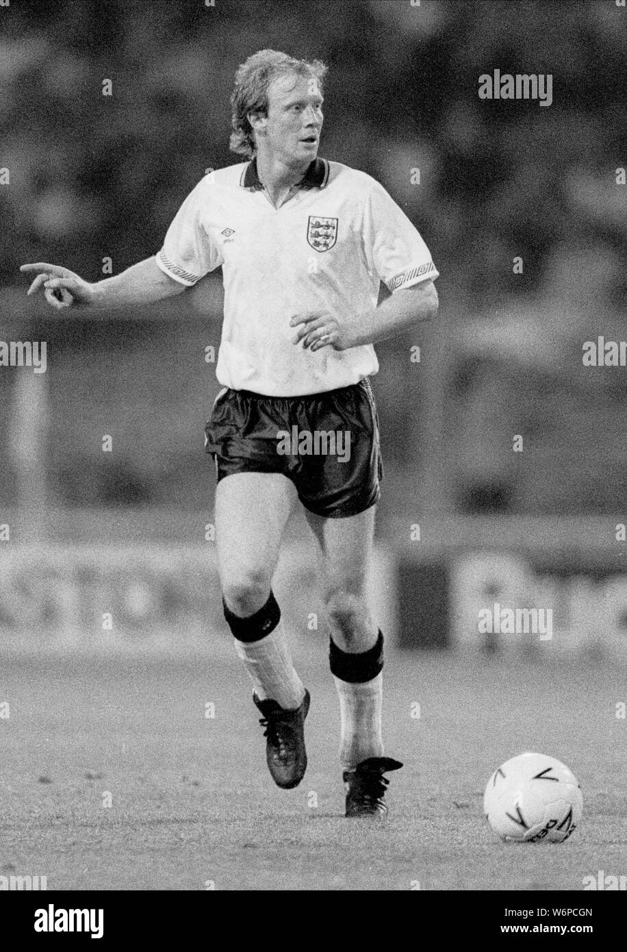 MARK WRIGHT, ENGLAND and DERBY COUNTY FC, 1990 Stock Photo - Alamy
