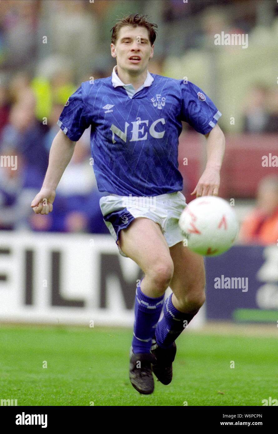 Tony cottee hi-res stock photography and images - Alamy