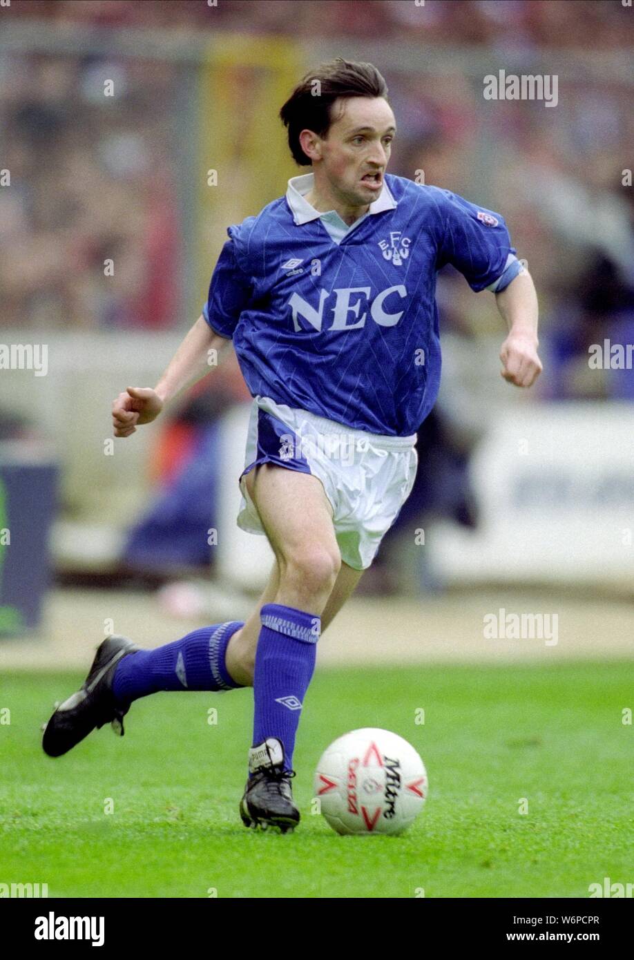 Pat nevin hi-res stock photography and images - Alamy