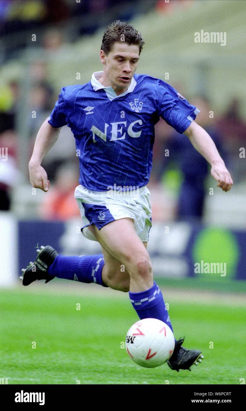 Tony cottee hi-res stock photography and images - Alamy