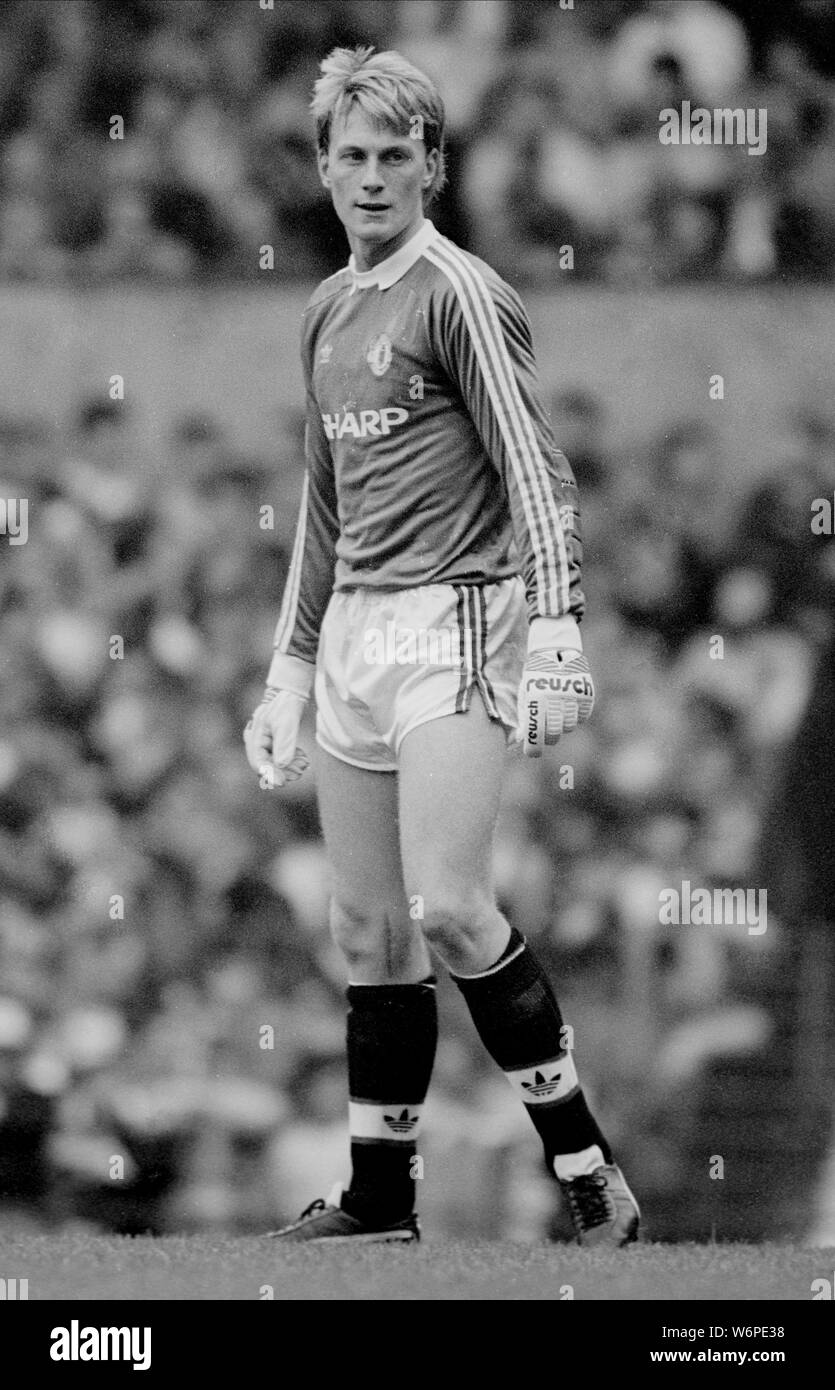 GARY WALSH, MANCHESTER UNITED FC, 1987 Stock Photo - Alamy