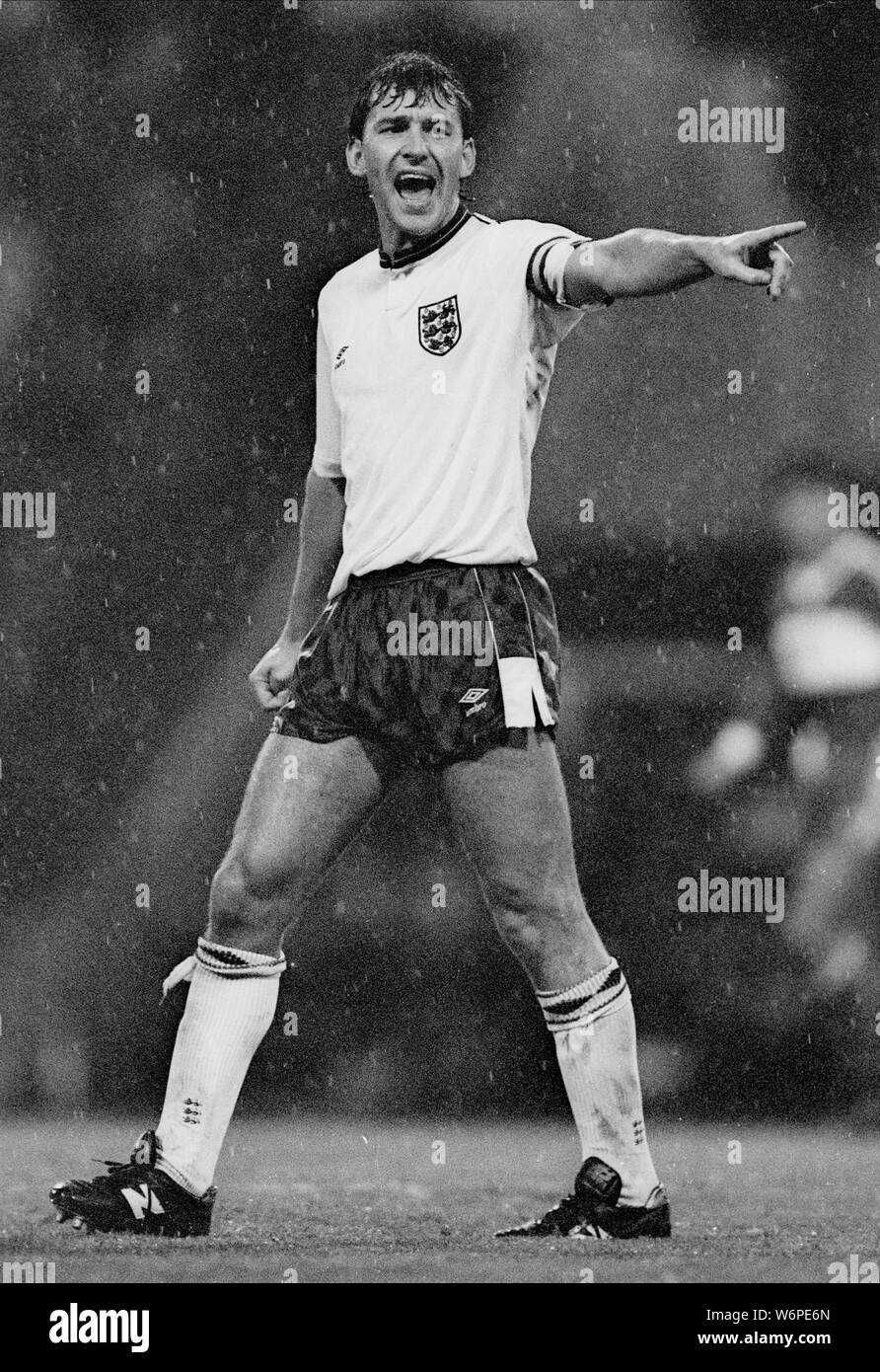 BRYAN ROBSON, ENGLAND and MANCHESTER UNITED FC, 1987 Stock Photo - Alamy