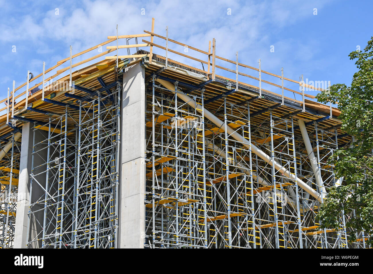 Construction of a new factory building Stock Photo - Alamy