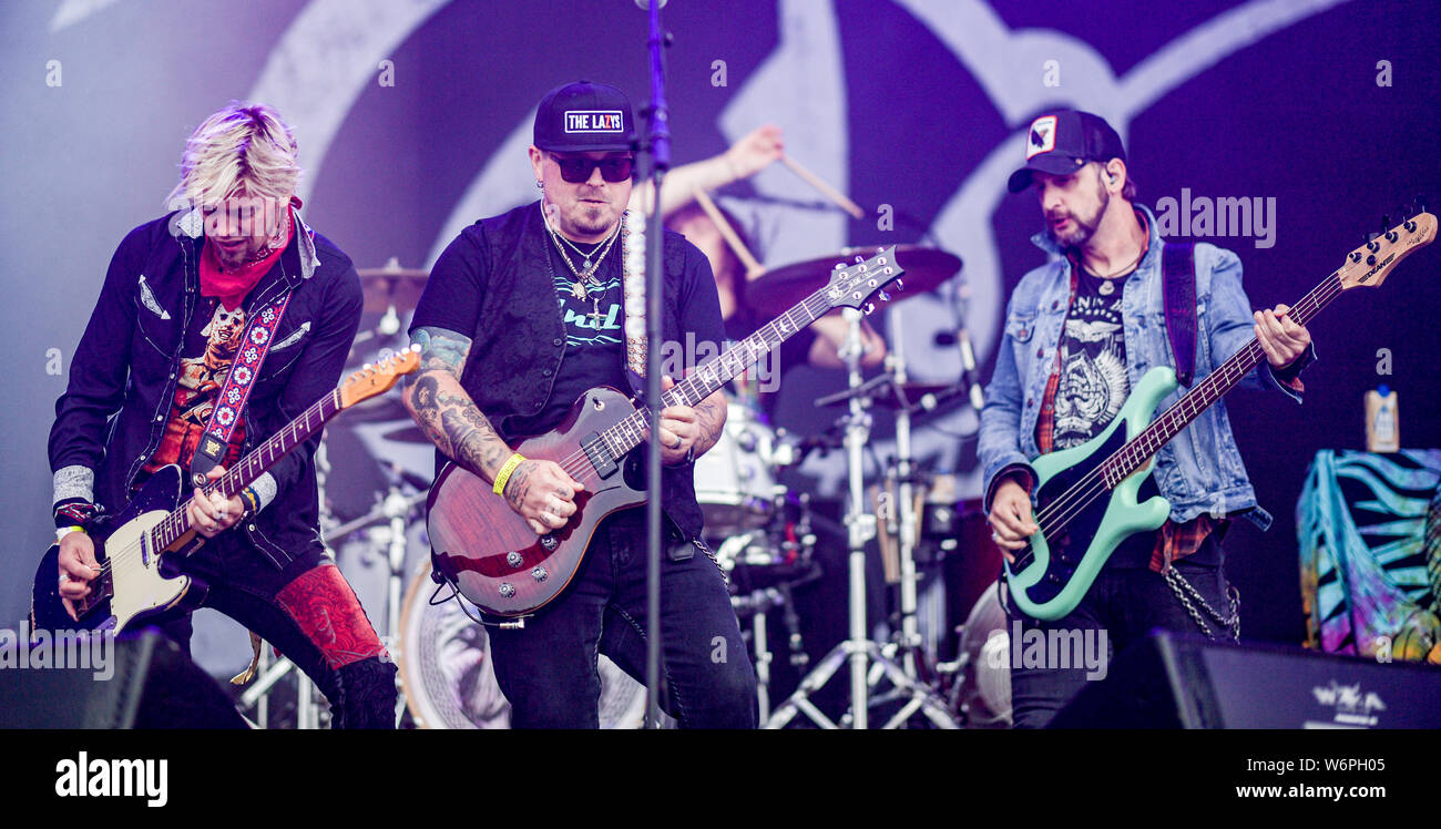 Wacken, Germany. 02nd Aug, 2019. Ben Wells (l-r), guitarist, Chris ...