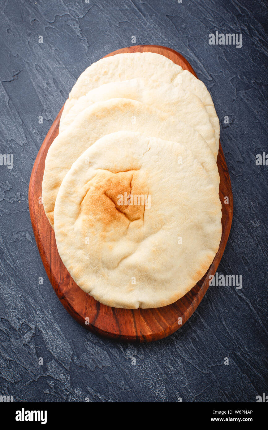 Arabic bread hi-res stock photography and images - Alamy