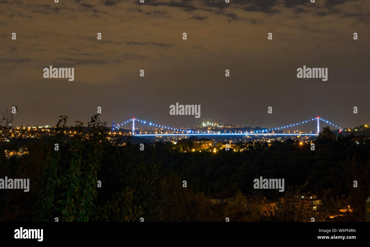 Night time illuminated Fatih Sultan Mehmet bridge istanbul Stock Photo ...