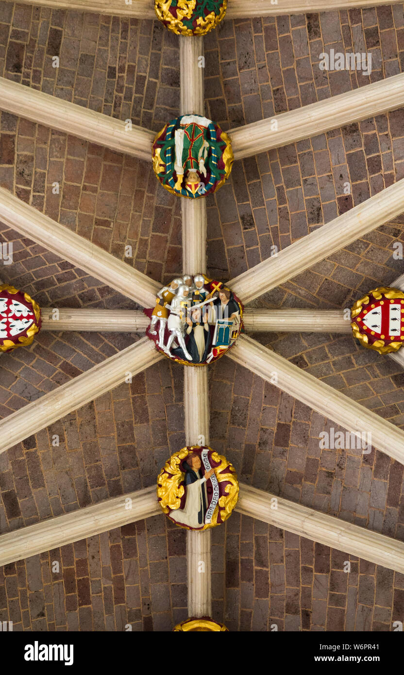 Vaulted ceiling / roof with bosses where each boss acts as keystone ...