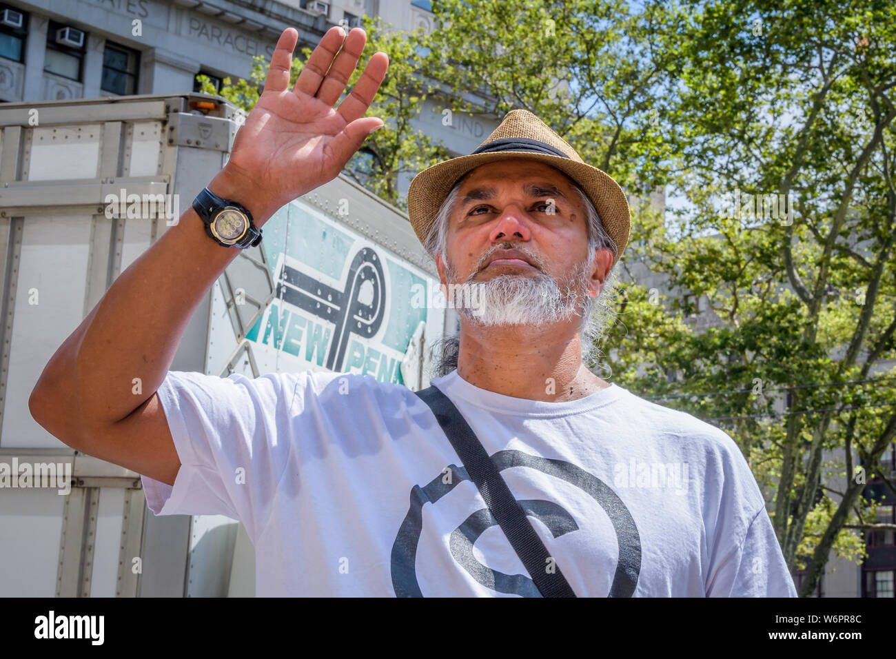 Ravi ragbir hi-res stock photography and images - Alamy
