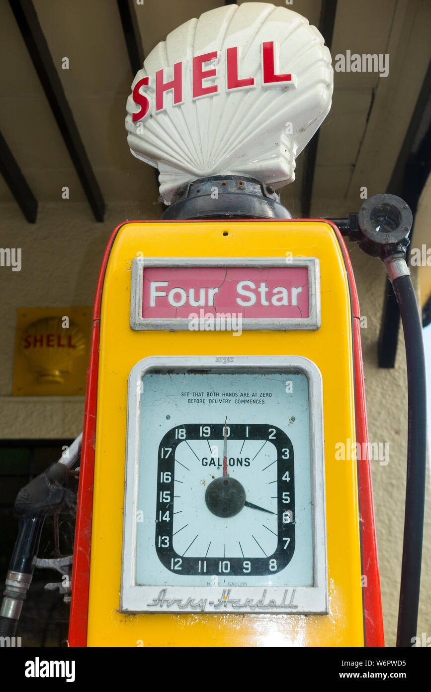 Four star petrol hi-res stock photography and images - Alamy