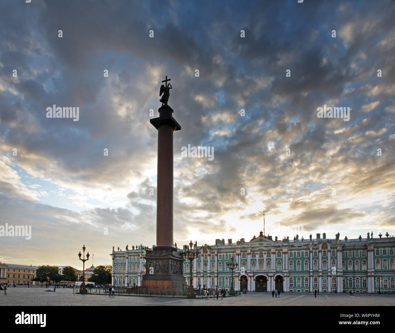 Palace Square in Saint Petersburg. Russia Stock Photo - Alamy
