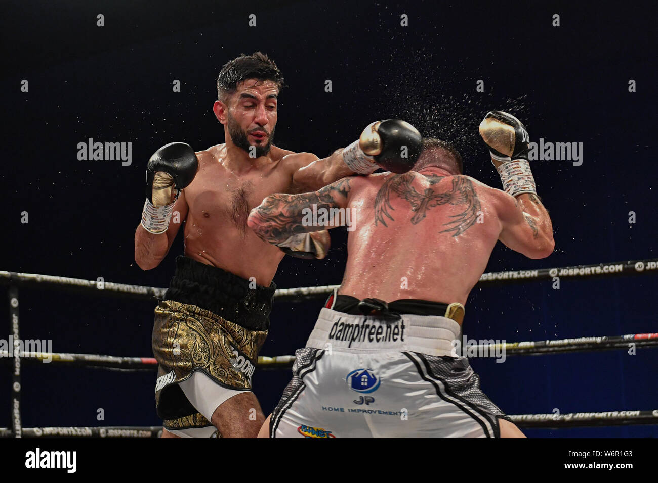 Anthony fowler boxer hi-res stock photography and images - Alamy
