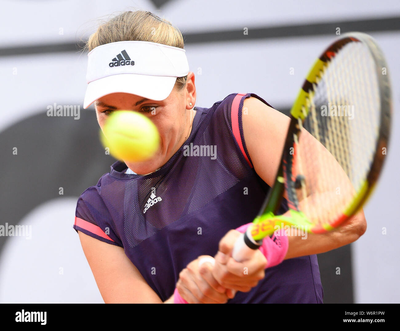 Stephanie wagner hi-res stock photography and images - Alamy