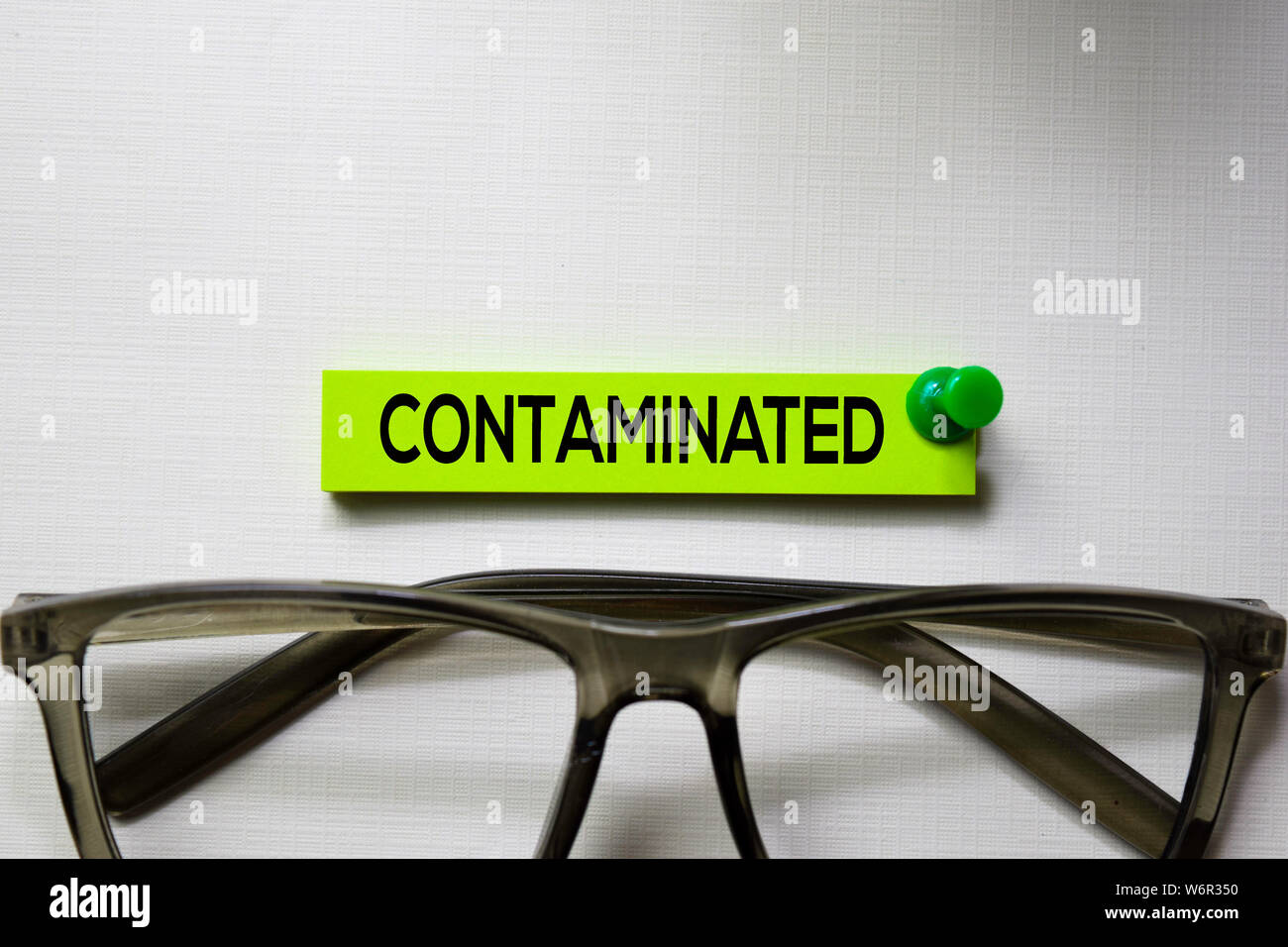 Contaminated sea water sign hi-res stock photography and images - Alamy