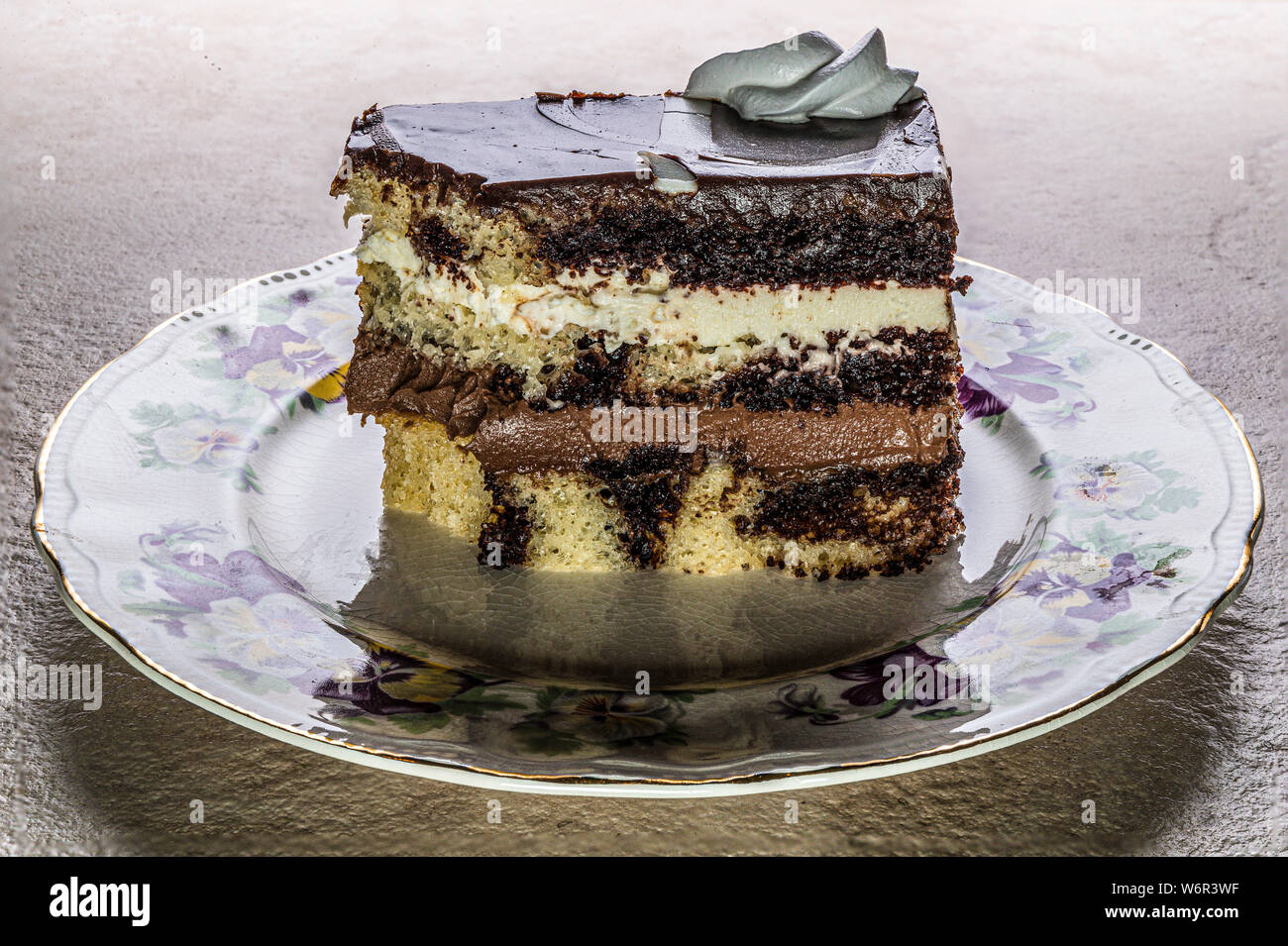 Tuxedo truffle mousse cake hi-res stock photography and images - Alamy