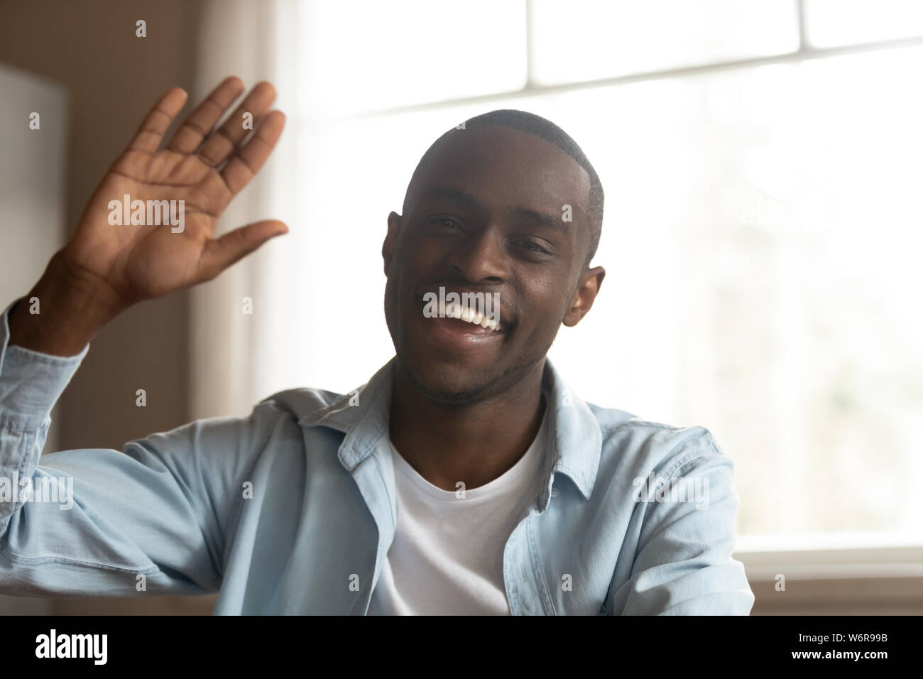 Hand cam hi-res stock photography and images - Alamy