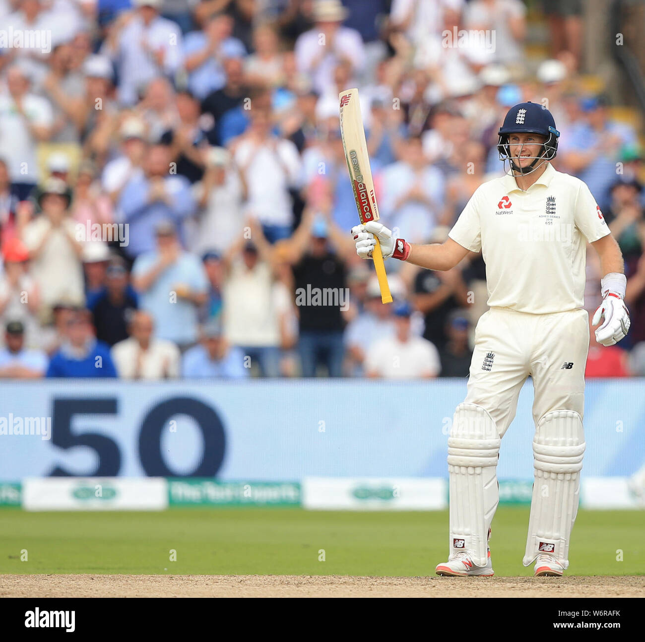 Joe root test hi-res stock photography and images - Alamy