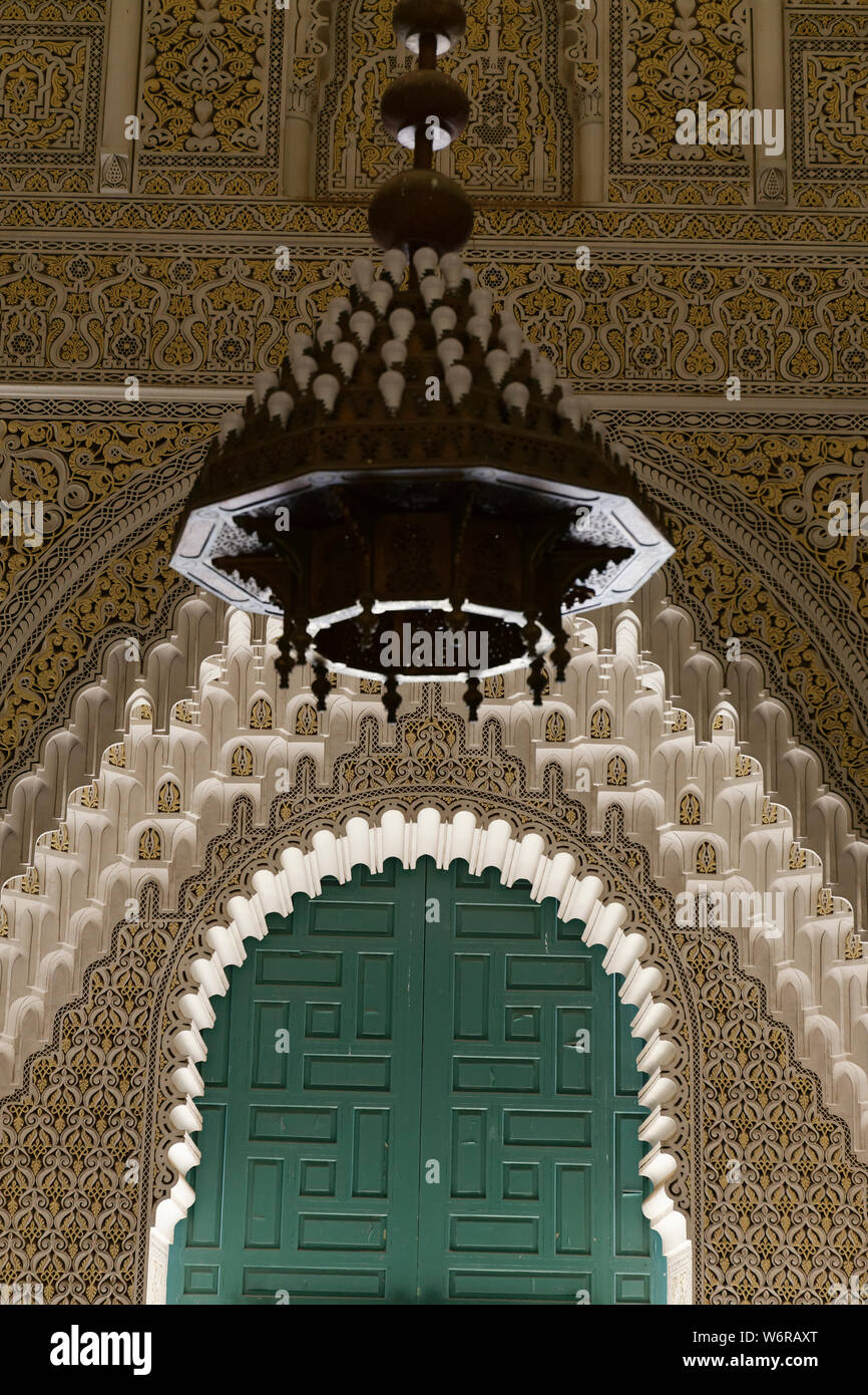 Mahkama Stock Photos & Mahkama Stock Images - Alamy