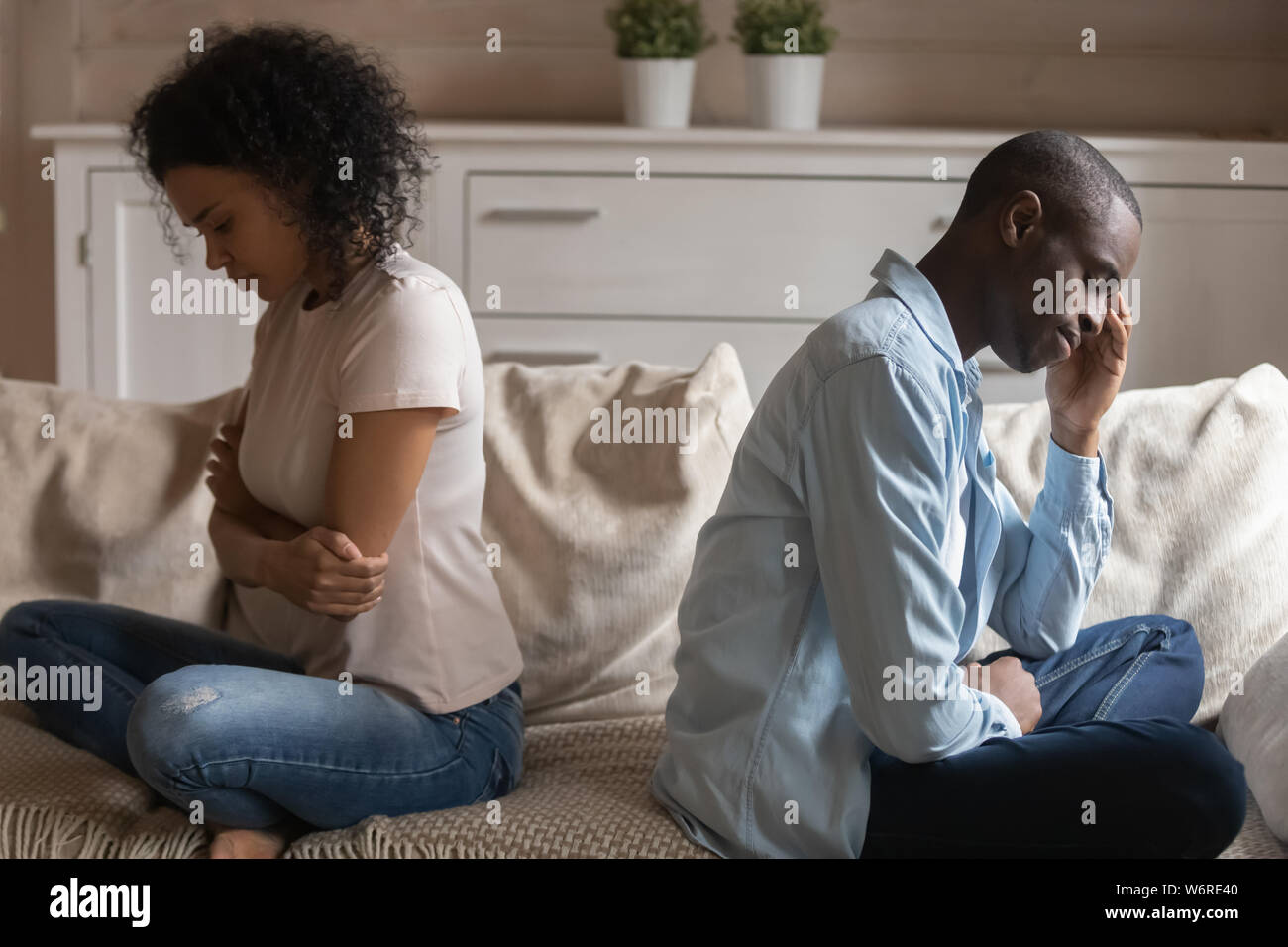 Annoyed couple ignoring other hi-res stock photography and images - Alamy