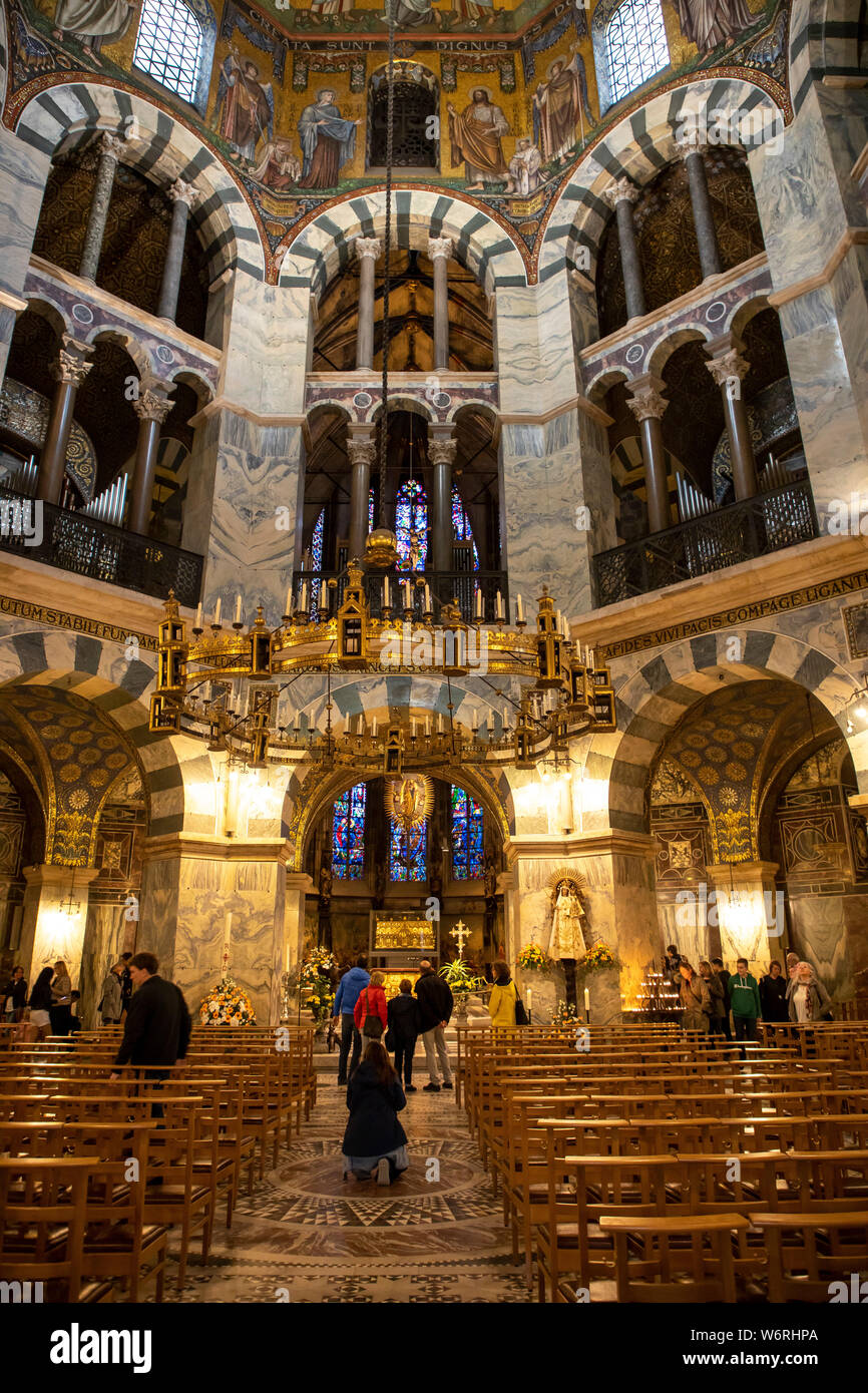Aachen cathedral interior hi-res stock photography and images - Alamy