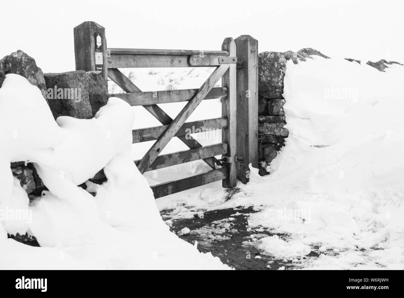 Hadrians gate Black and White Stock Photos & Images - Alamy