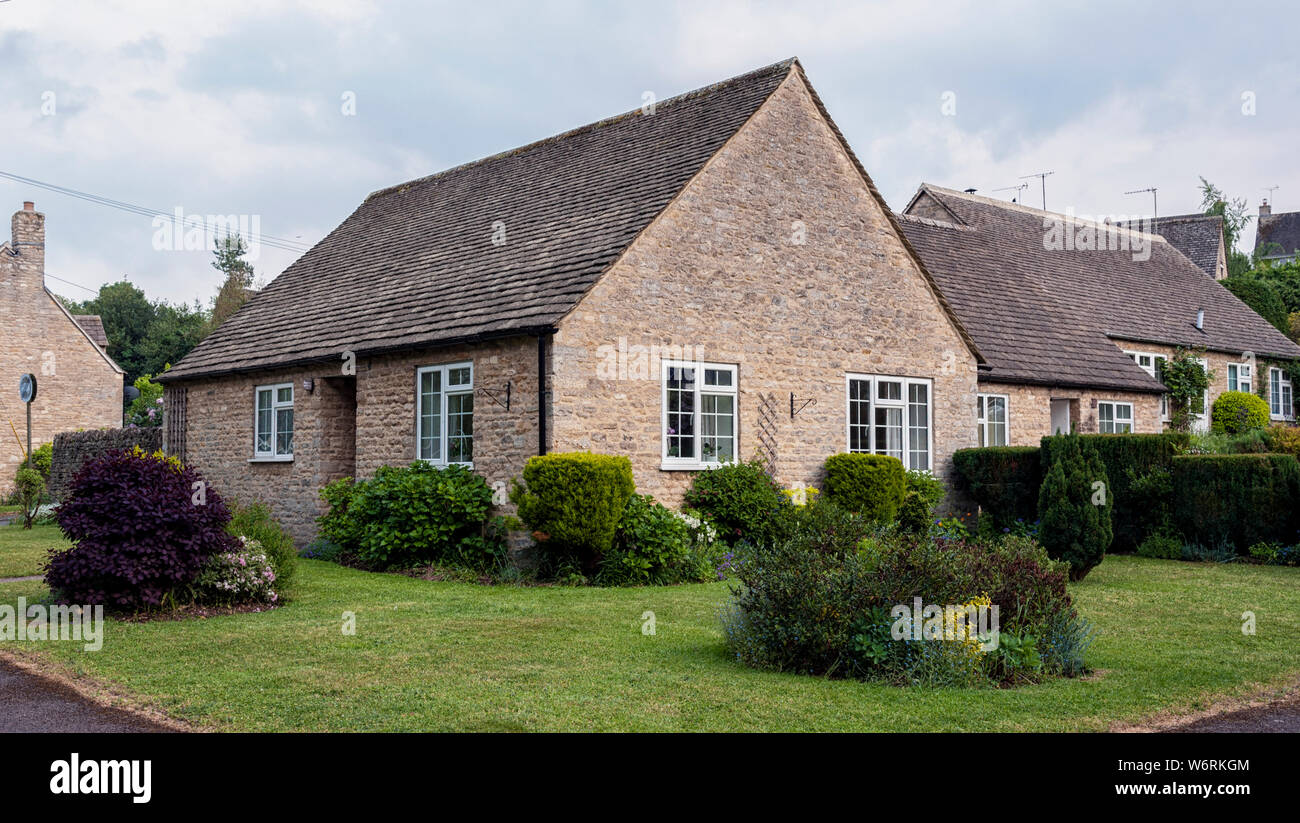 Combe Village Oxfordshire High Resolution Stock Photography and Images ...