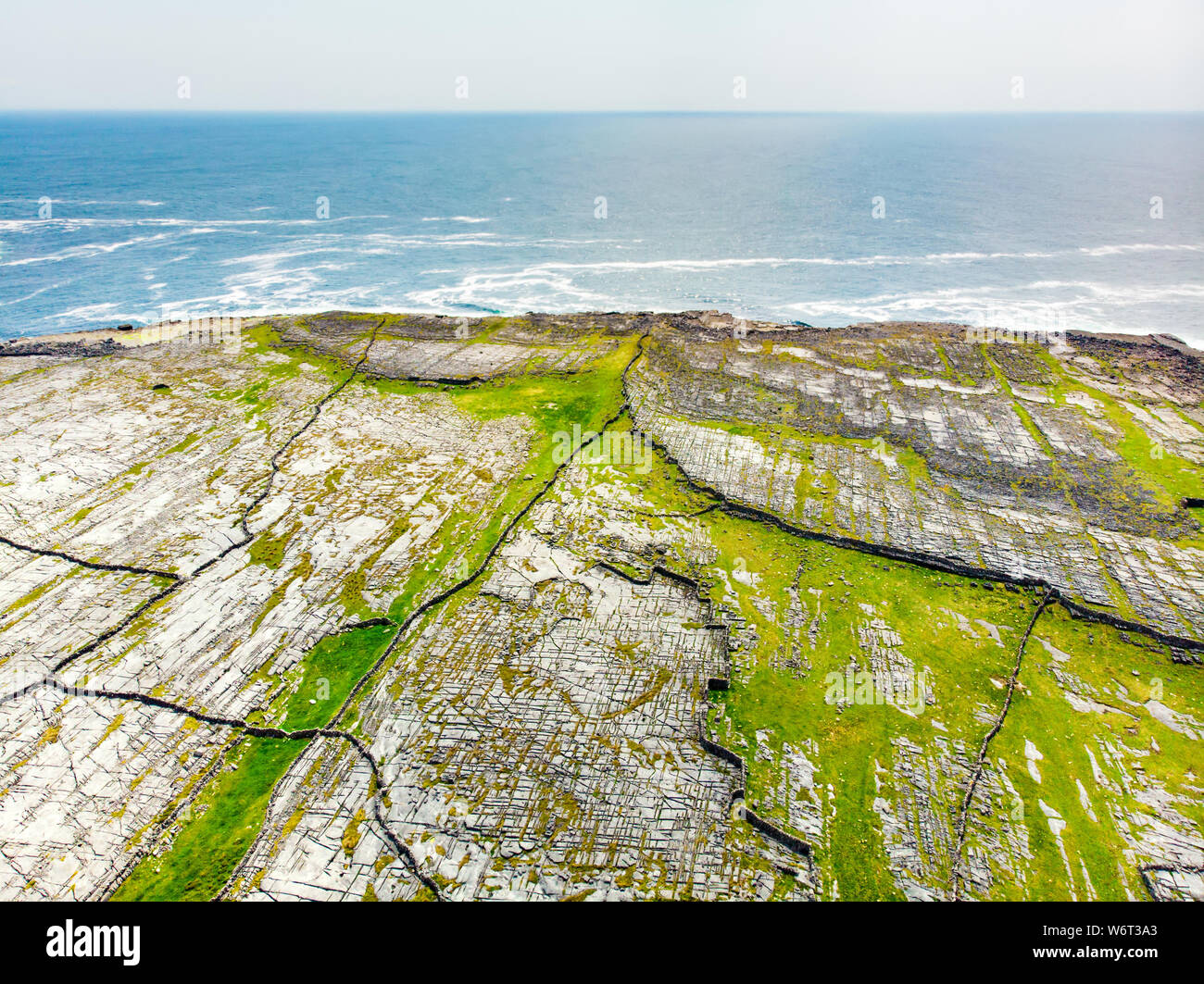 Dun aengus fort aerial hi-res stock photography and images - Alamy
