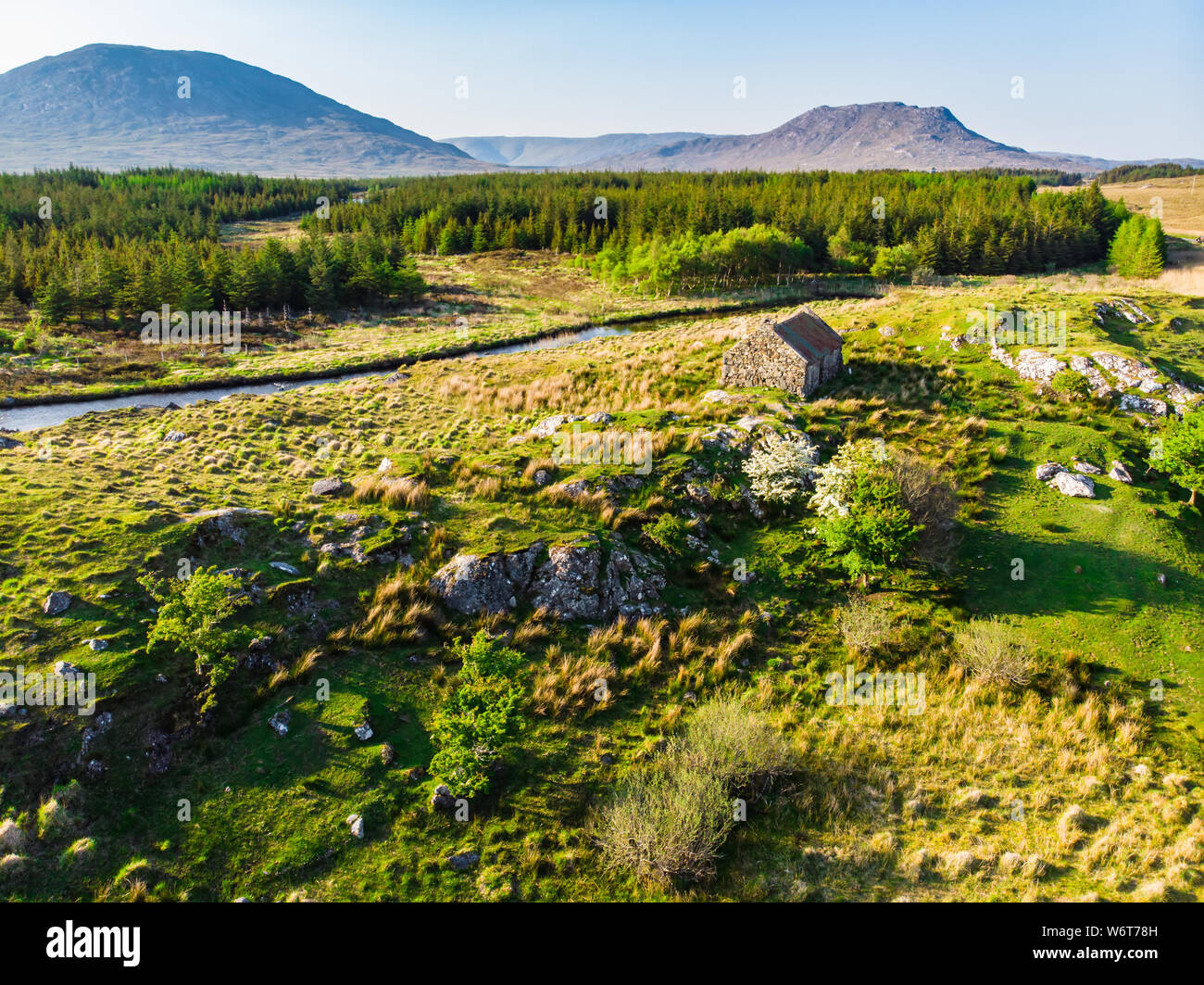 Beautiful aerial sunset view of Connemara region in Ireland. Scenic ...
