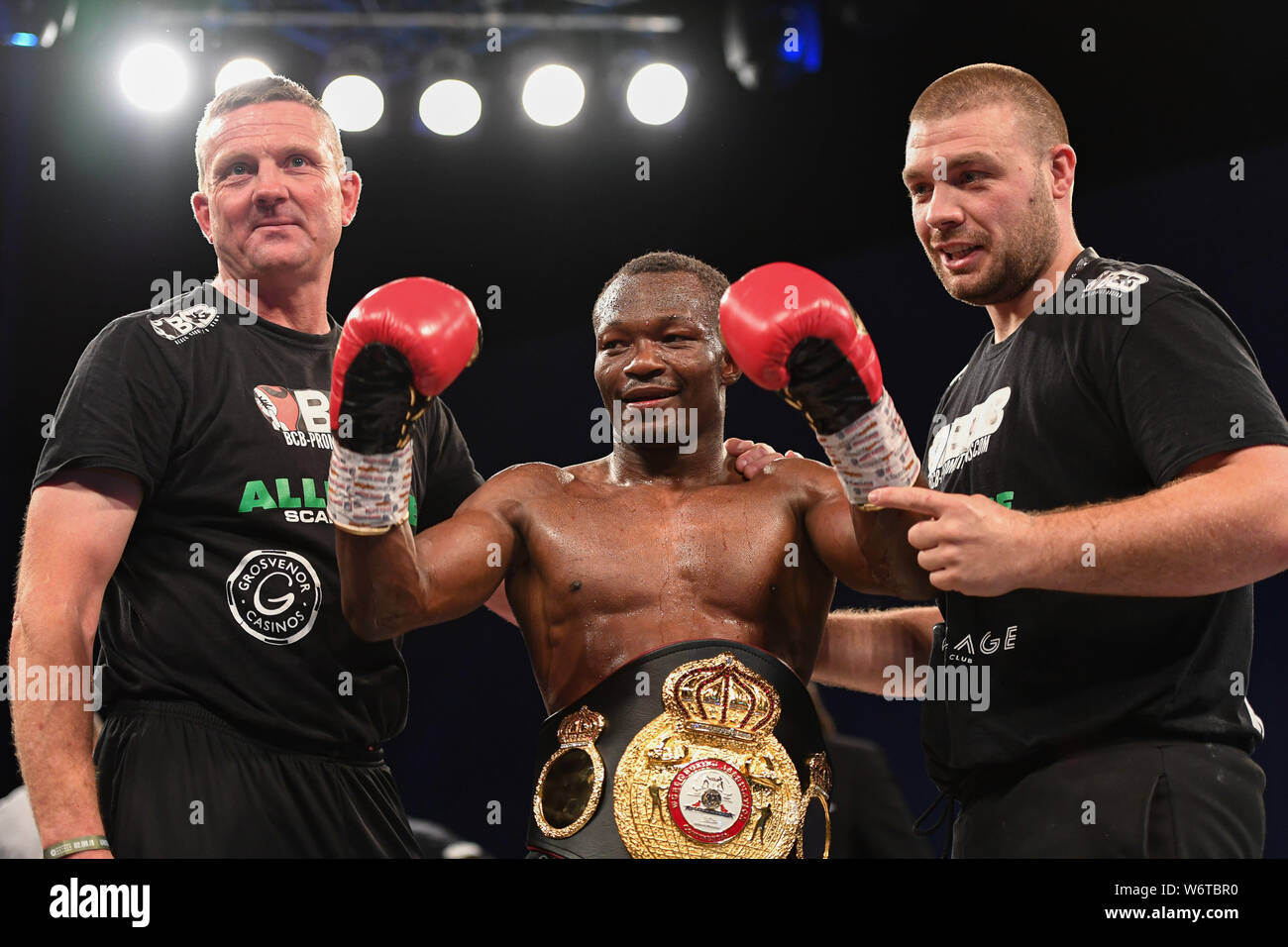 Anthony fowler boxer hi-res stock photography and images - Alamy