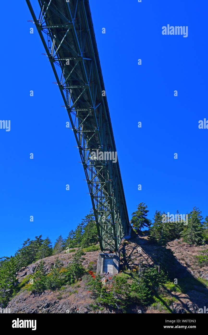 Iconic deception pass bridge hi-res stock photography and images - Alamy