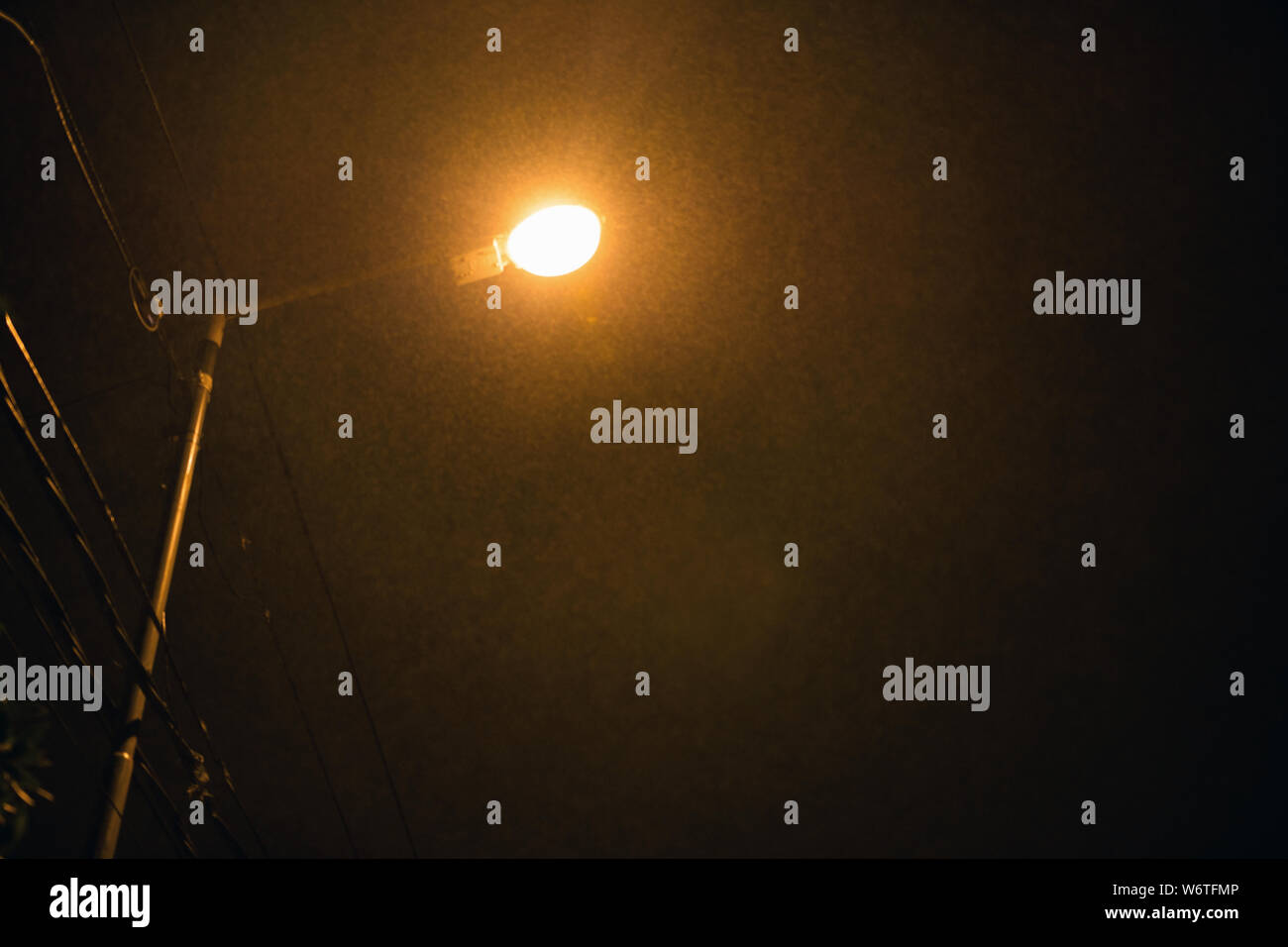 Drizzle city night hi-res stock photography and images - Alamy