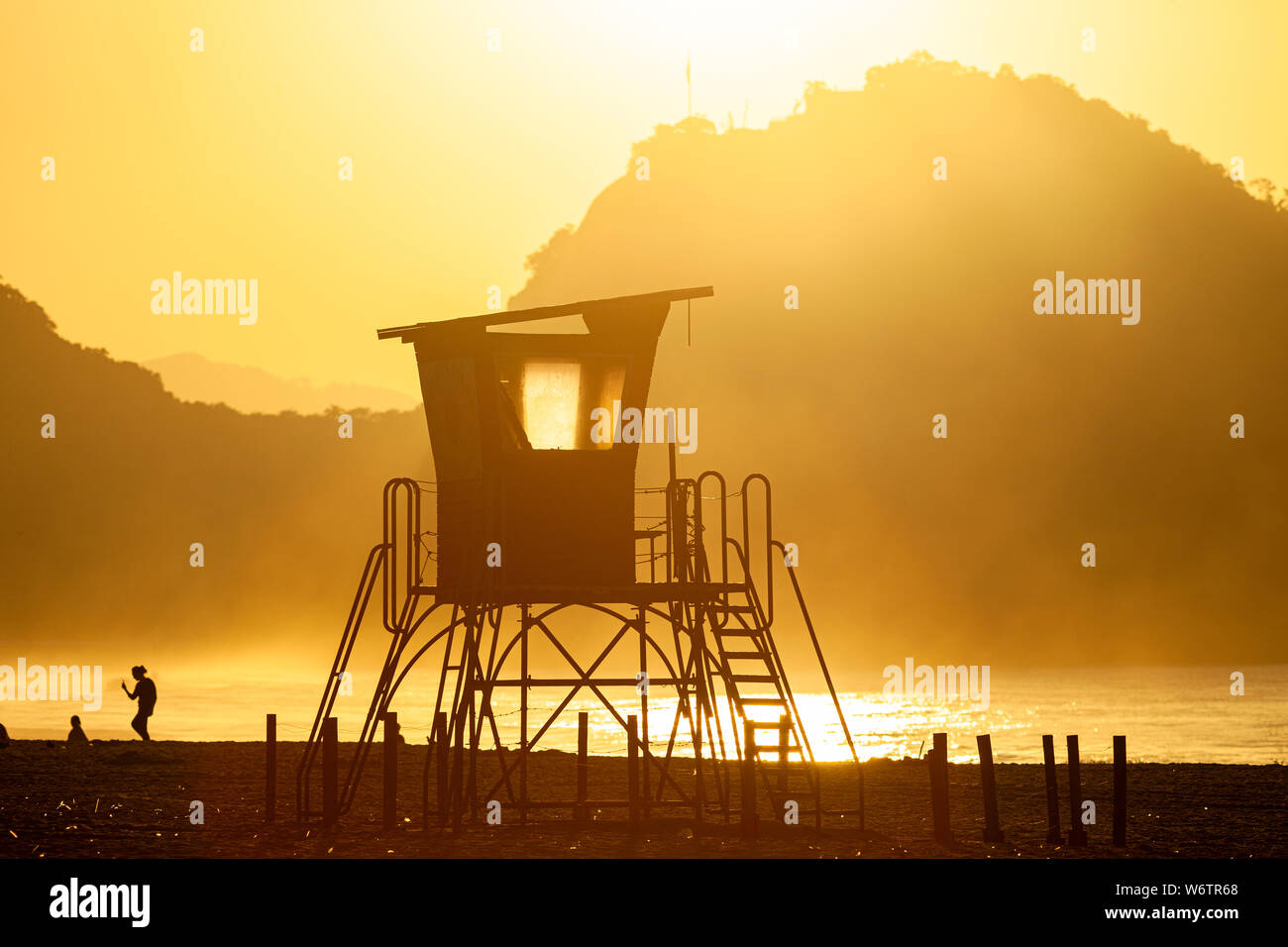 Old lifeguard hi-res stock photography and images - Alamy