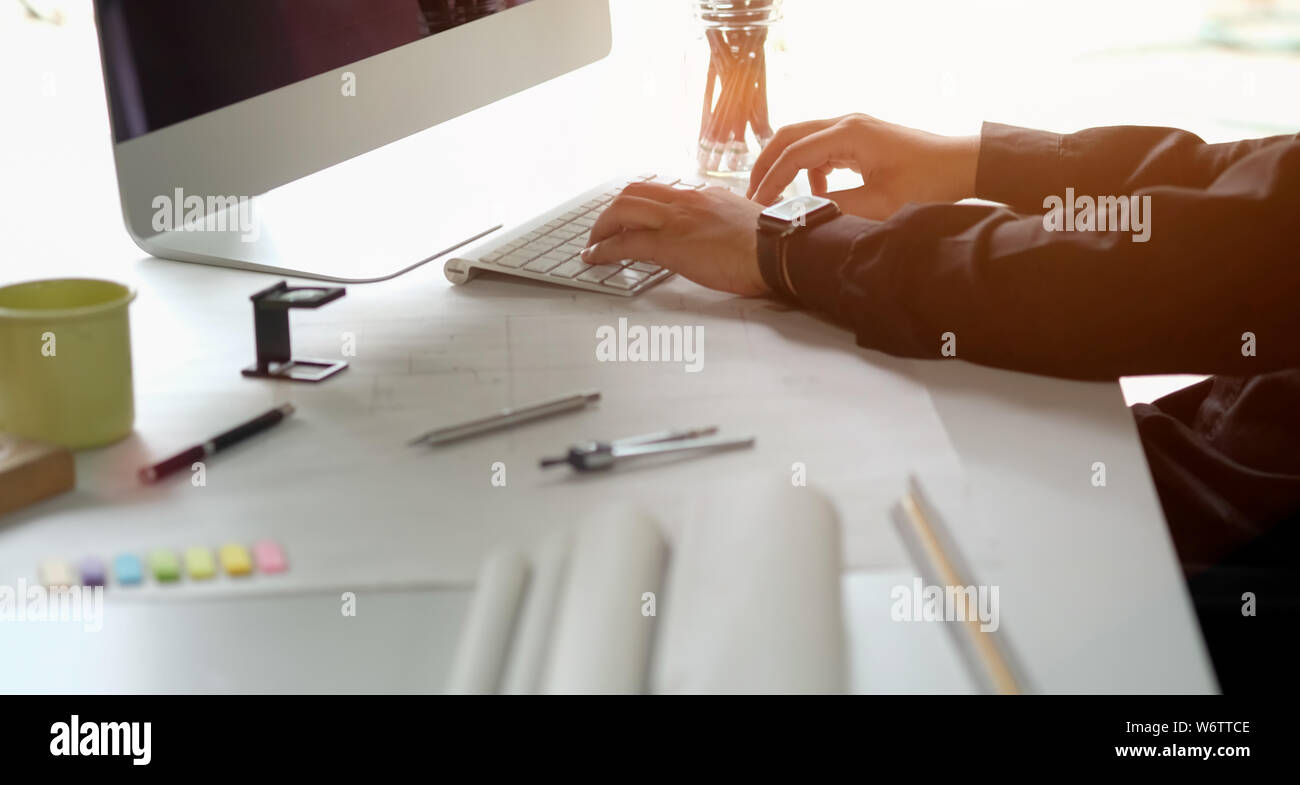 Architecture typing on keyboard hi-res stock photography and images - Alamy