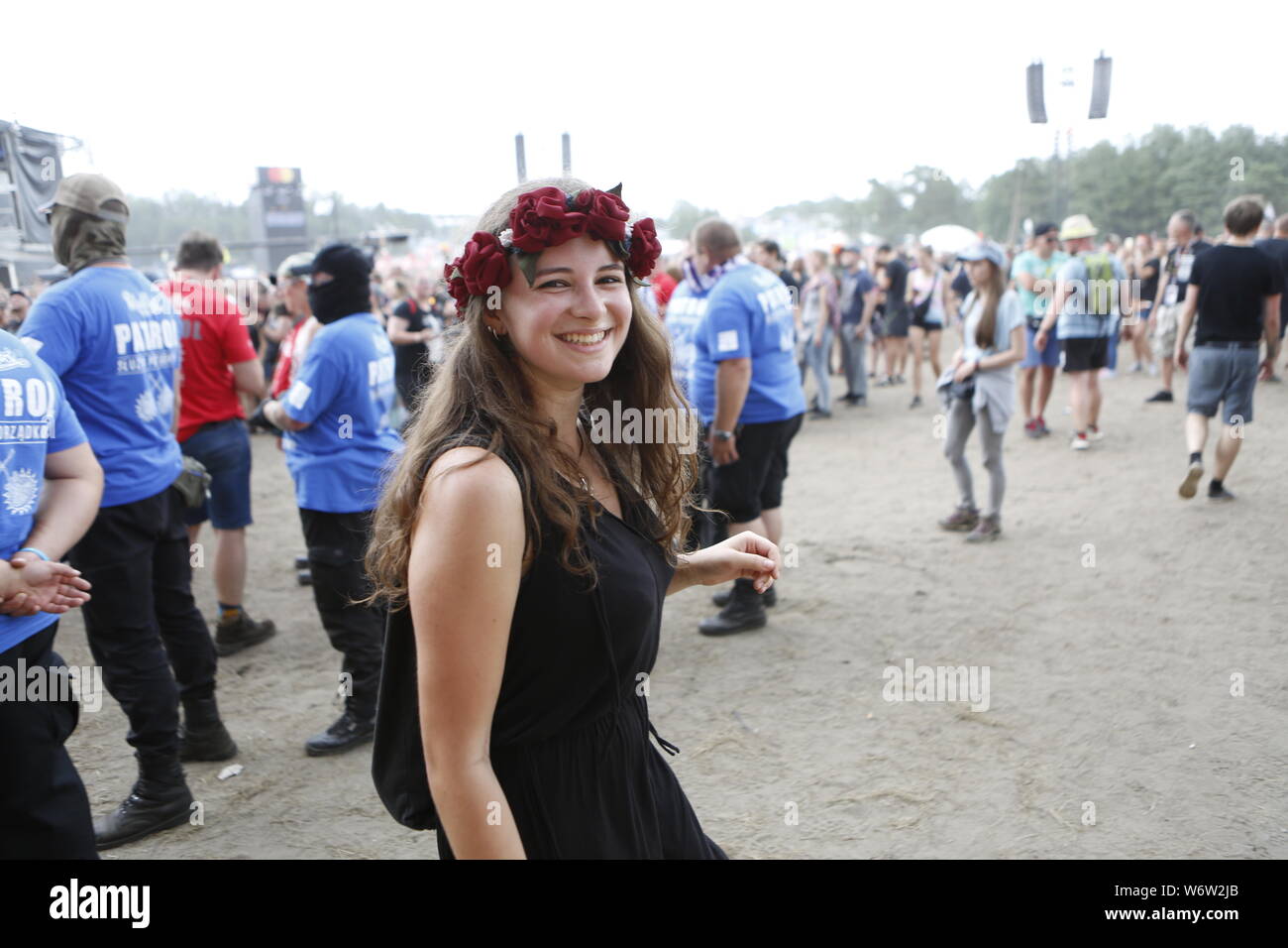 Kustrin, Poland. 02nd Aug, 2019. People celebrating at the Pol and Rock ...